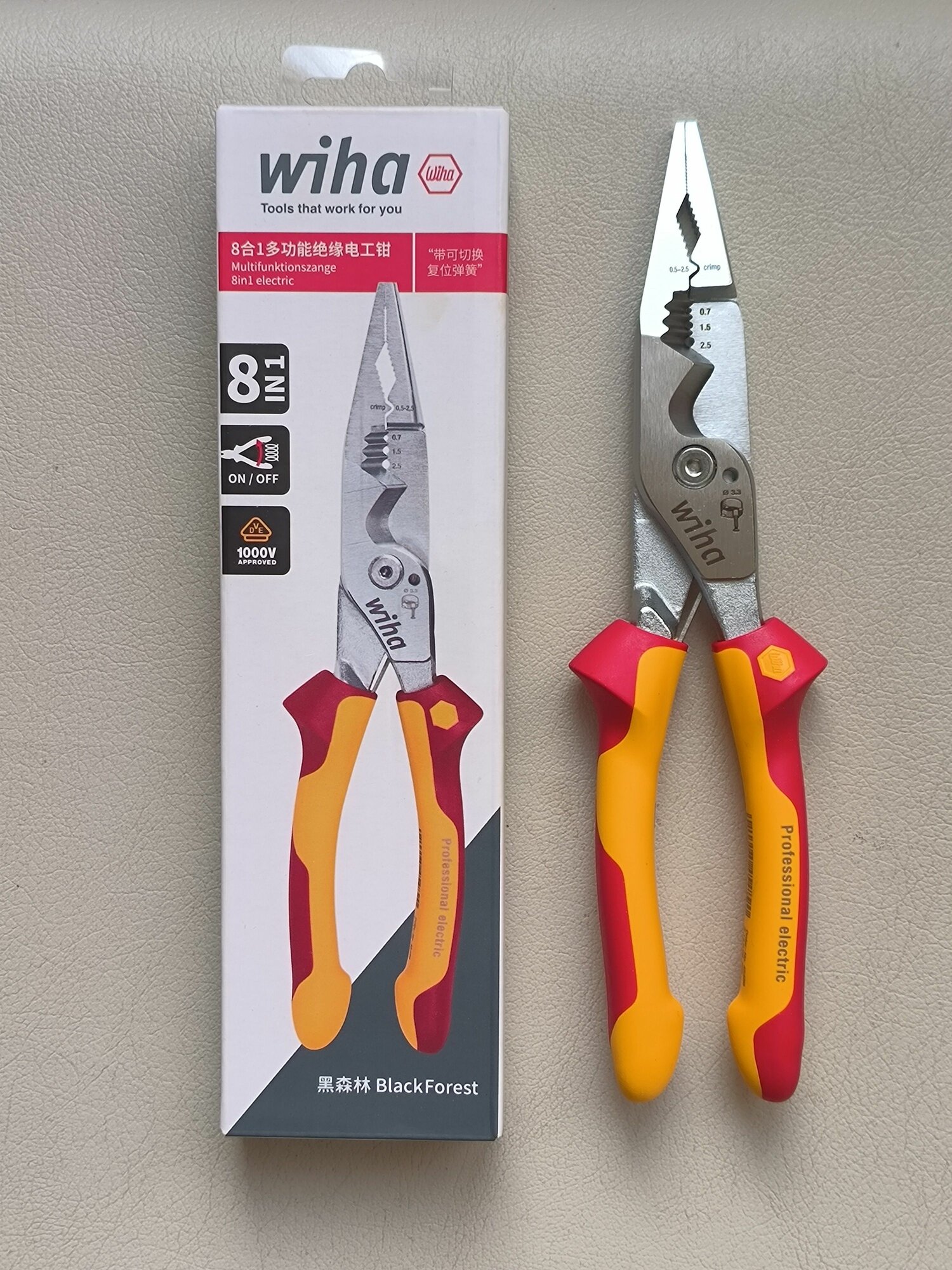 Многофункциональные клещи электрика WIHA 45489