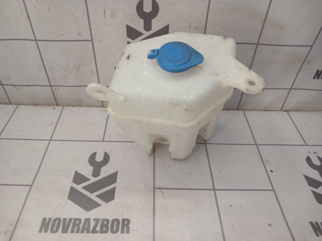 Бачок омывателя лобового стекла Kia RIO 1 2000-2004