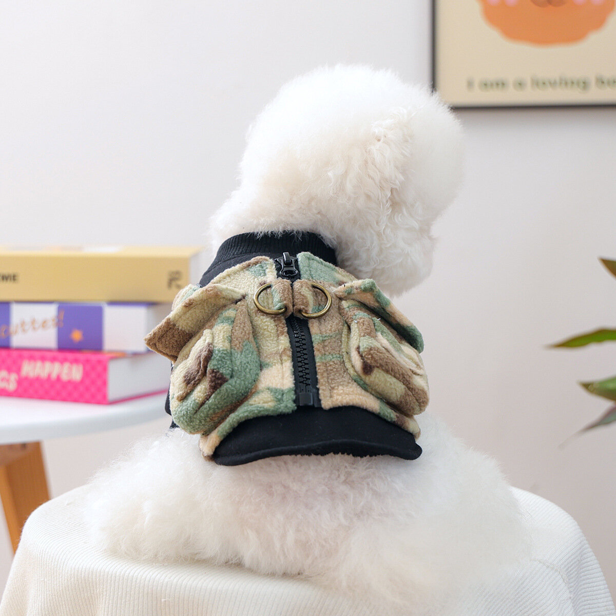 Одежда для домашних животных осень и зима новые маленькие домашние животные могут вытащить спартанский камуфляжный костюм