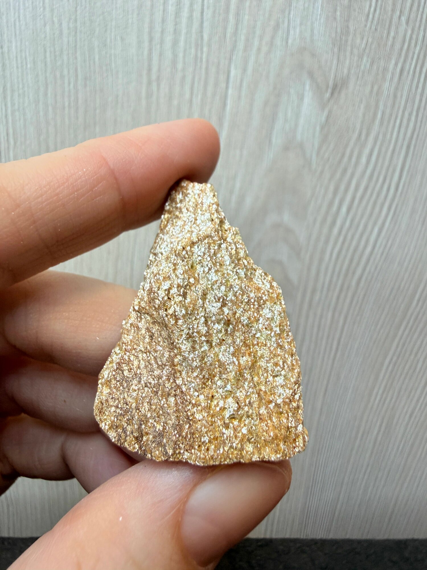 Златолит, кварцит-серицитовый сланец, натуральный камень