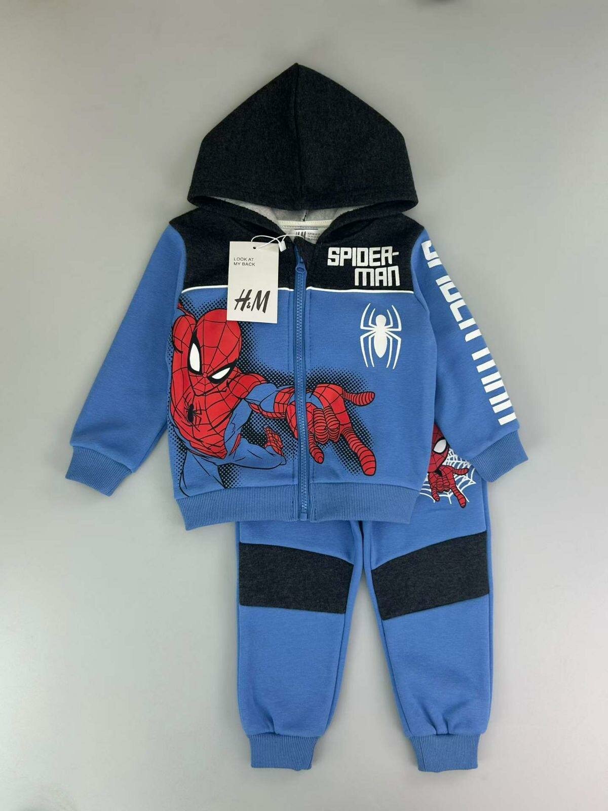 Комплект одежды