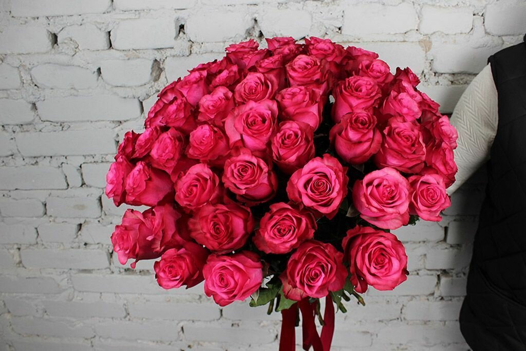 Букет 51 роза Лола Эквадор