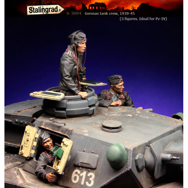 3004 Stalingrad Германские танкисты (3 фигуры) 1/35