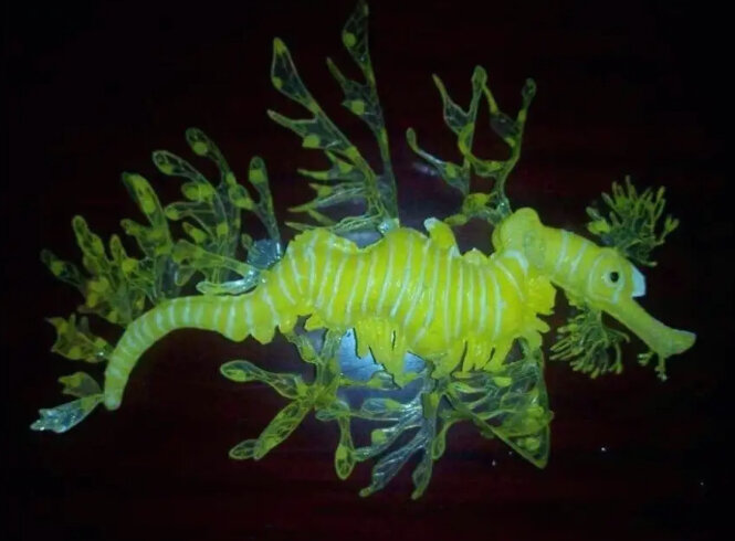 Аквариумная декорация Vitality Sea Dragon Морской конёк, на присоске