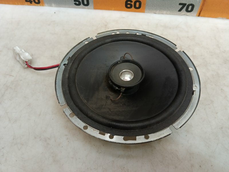 Б/У Хендай Соната 4 ЕФ Динамик Hyundai Sonata 2006 4, EF 325085 Hyundai-KIA арт. CJ17PX13A