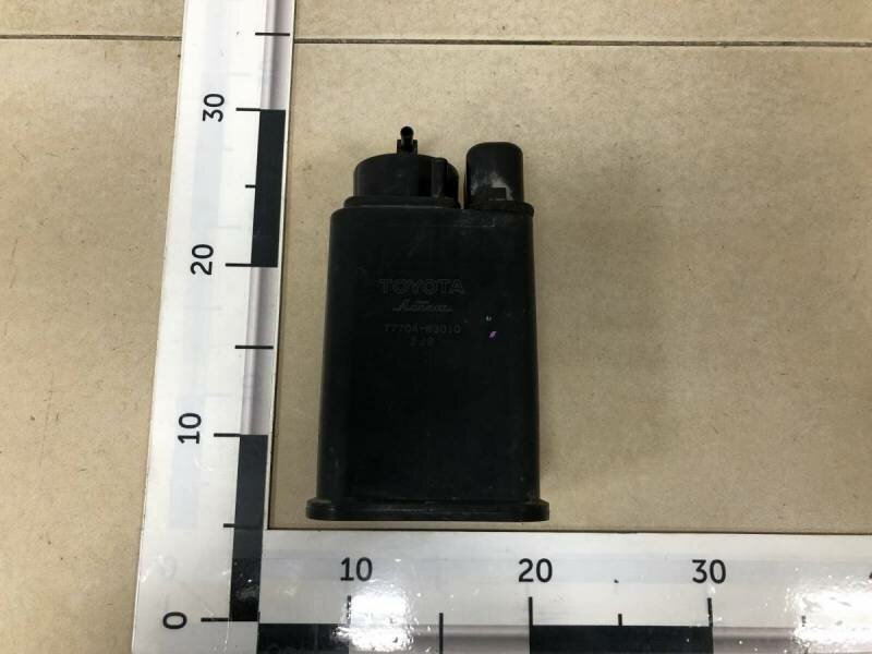 Абсорбер фильтр угольный Lexus RX 300 XU10 1997-2003 кат.номер: 7770463010 7773048010