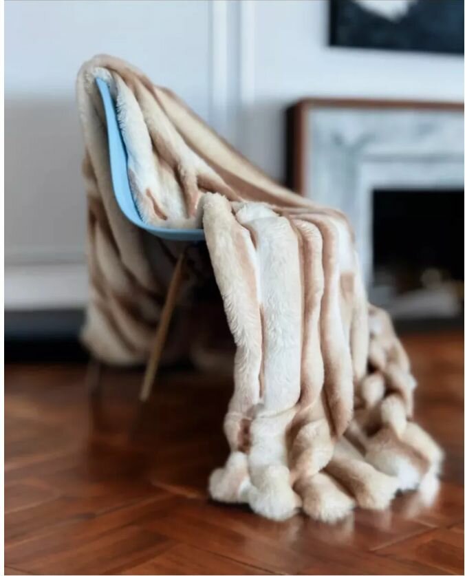 Плед подарочный 200х230 см на диван, бежевый мех