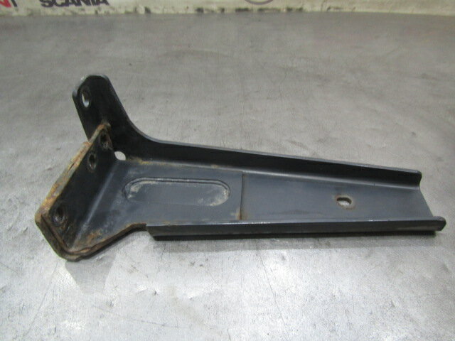 Кронштейн бака мочевины AdBlue Iveco Stralis