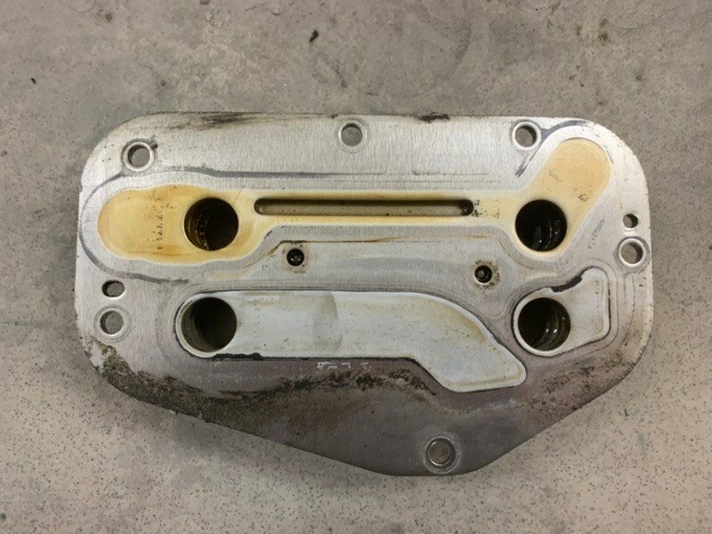 Теплообменник масляного фильтра Opel Astra H 1.6