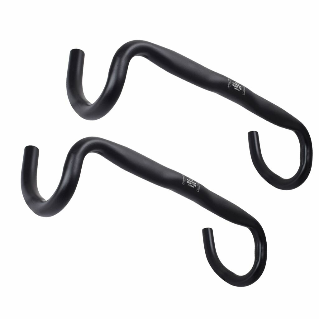 Шоссейный велосипед с изогнутым рулём