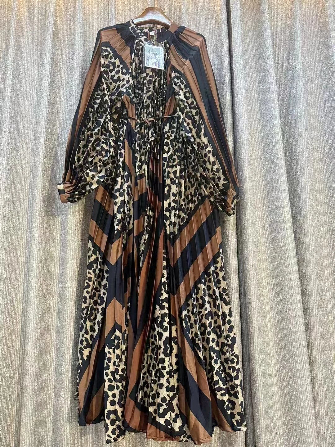 Платье Jarlrysberg