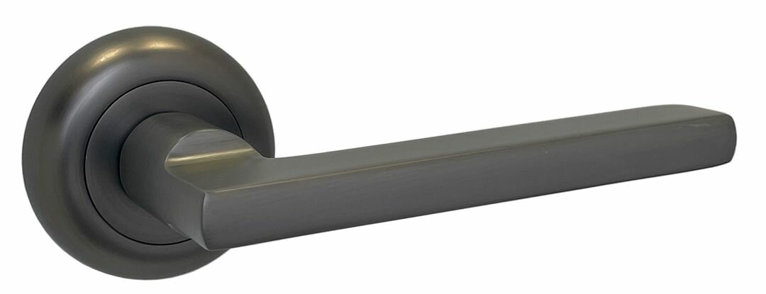 Ручка дверная для межкомнатной или входной двери LORENA графит (круглая розетка)