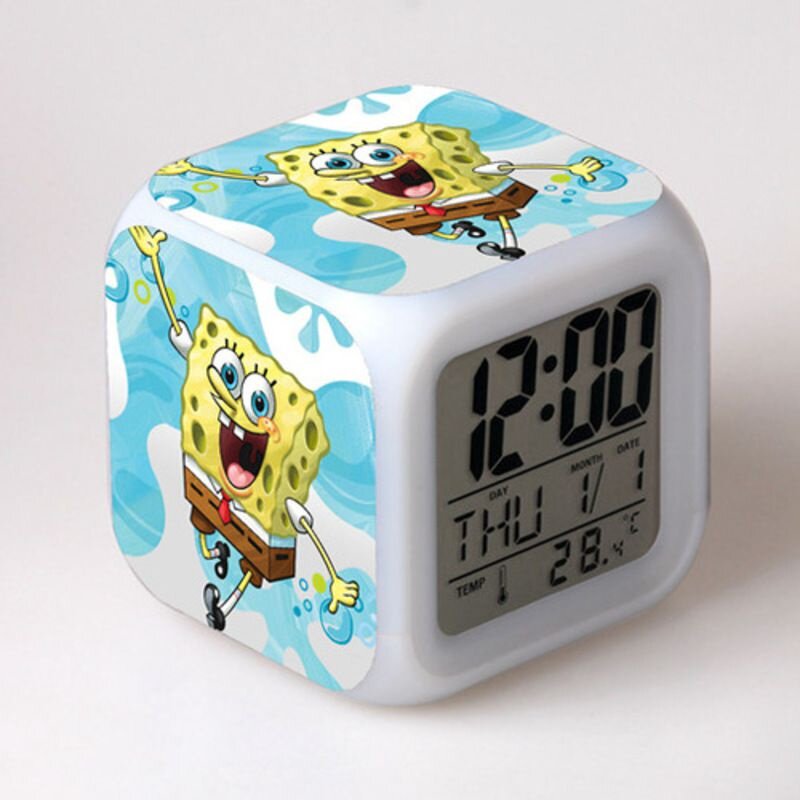 Цифровые часы с подсветкой 7 цветов с датой днем температурой и функцией повторного звонка бренд sponge bob