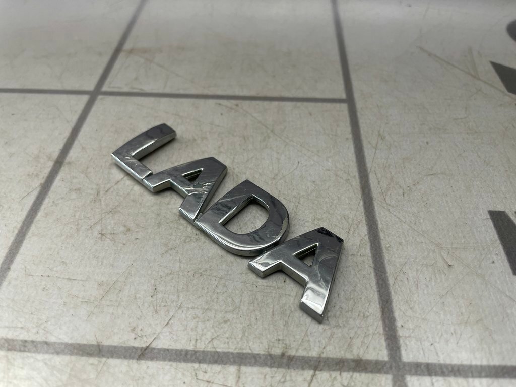 Эмблема LADA Granta 2011+