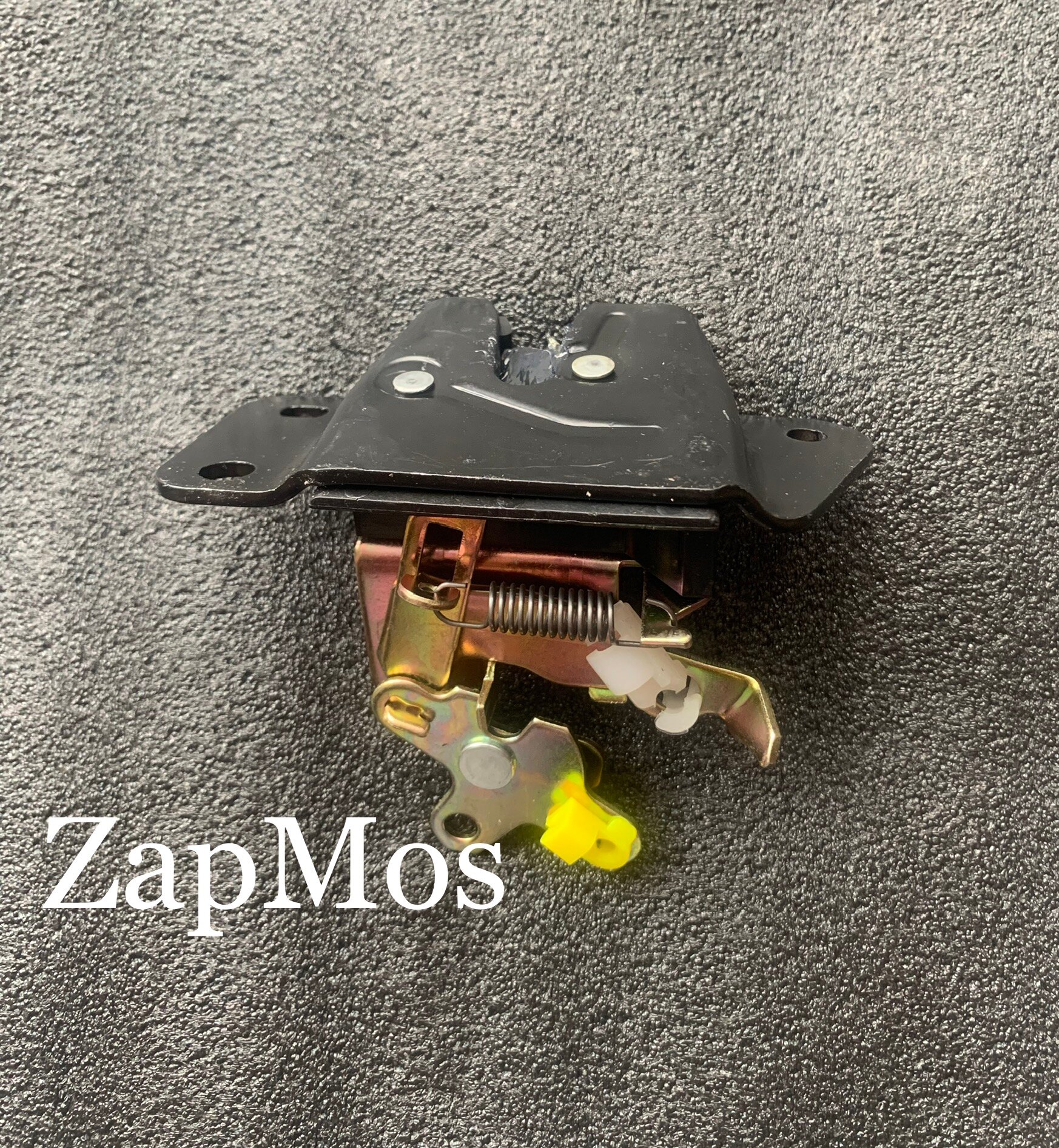 Замок двери H100 - Delica, L400, L300, Starex, Refine 8131043300