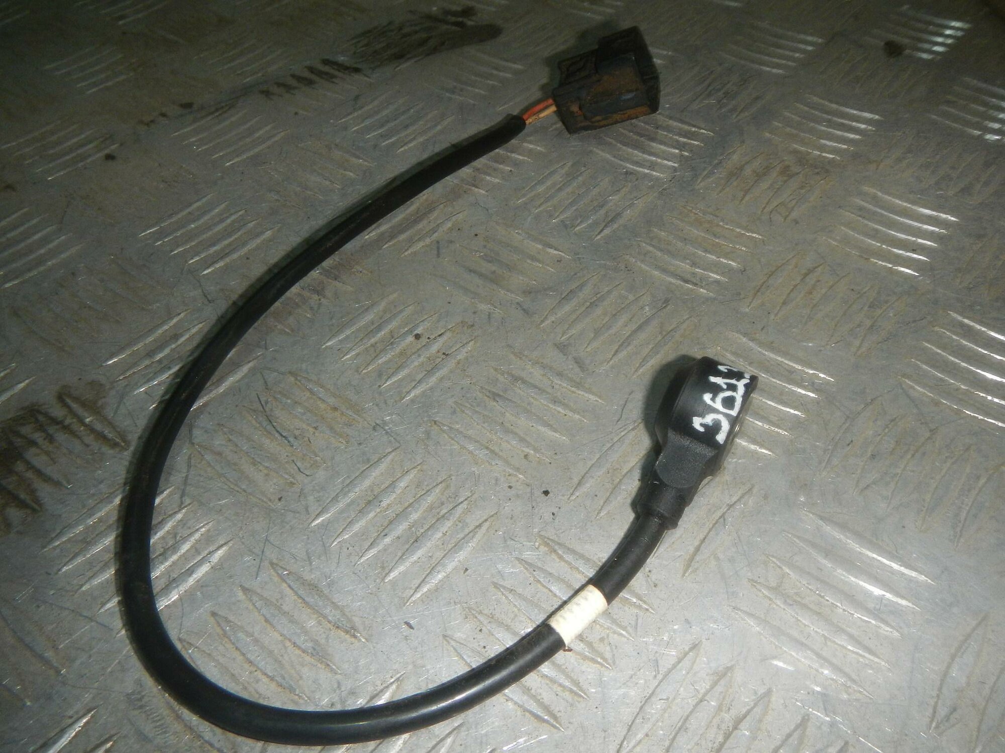 Б/У Датчик детонации, Ford (Форд)-FOCUS 3 (11-) FORD FOCUS 3 (11-19) Без повреждений 361364 FORD арт. 98MF12A669BA