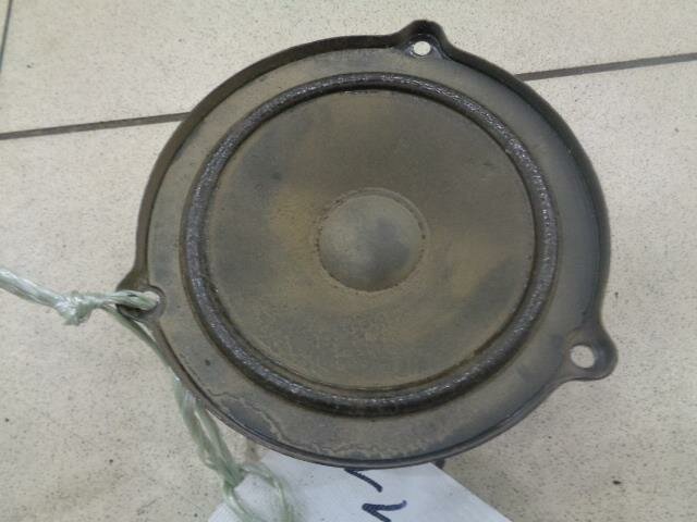 Динамик задний от Land Rover Discovery 2 1998-2004