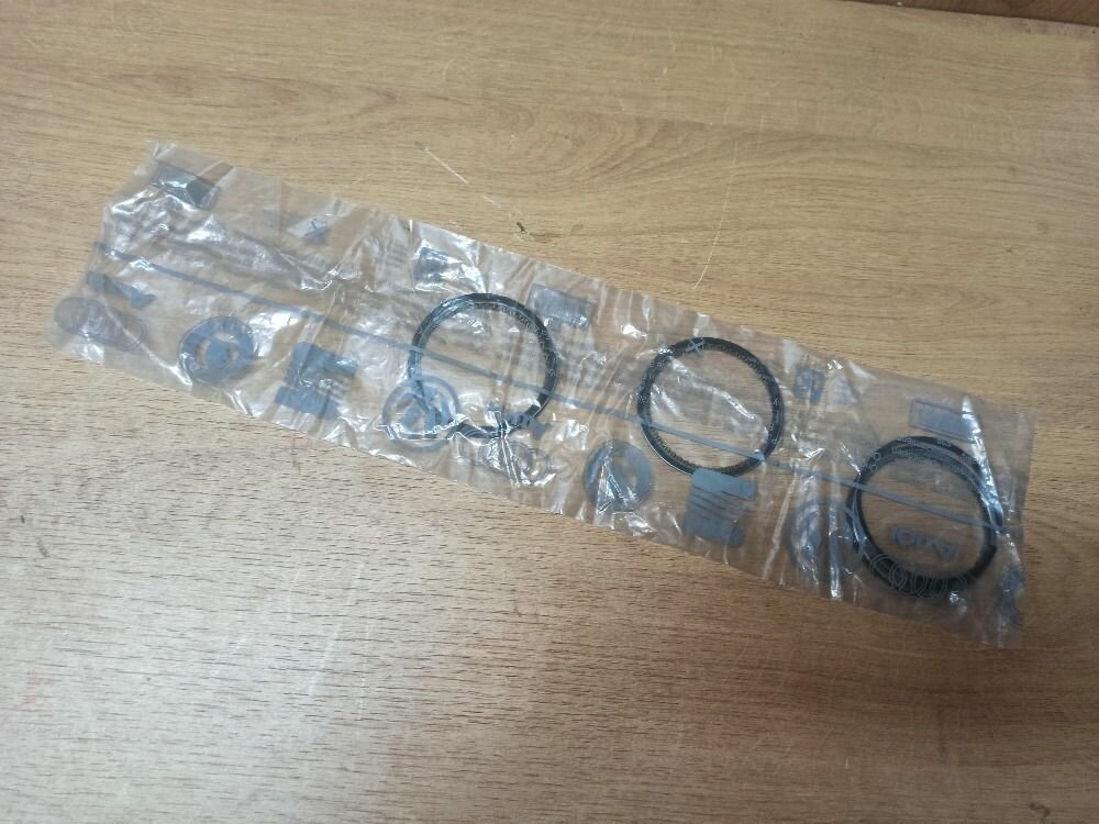 Кольца поршневые 3шт 1.8 RP AAM ABS VAG 026198151B