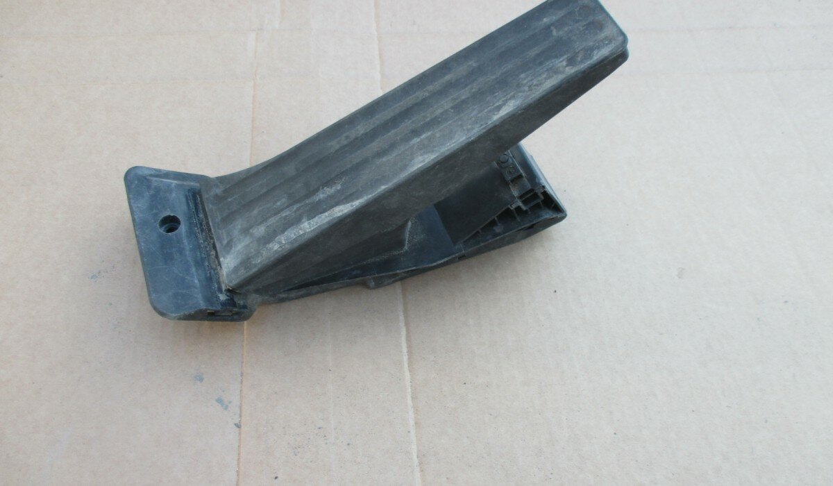 Педаль газа 5-серия E60/E61 BMW 35426852644
