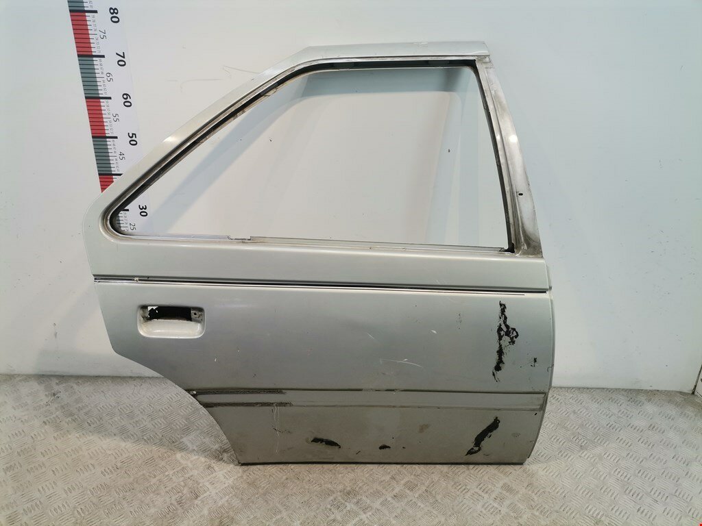 Дверь задняя правая Peugeot 405 AP0011729896 арт. 2205200