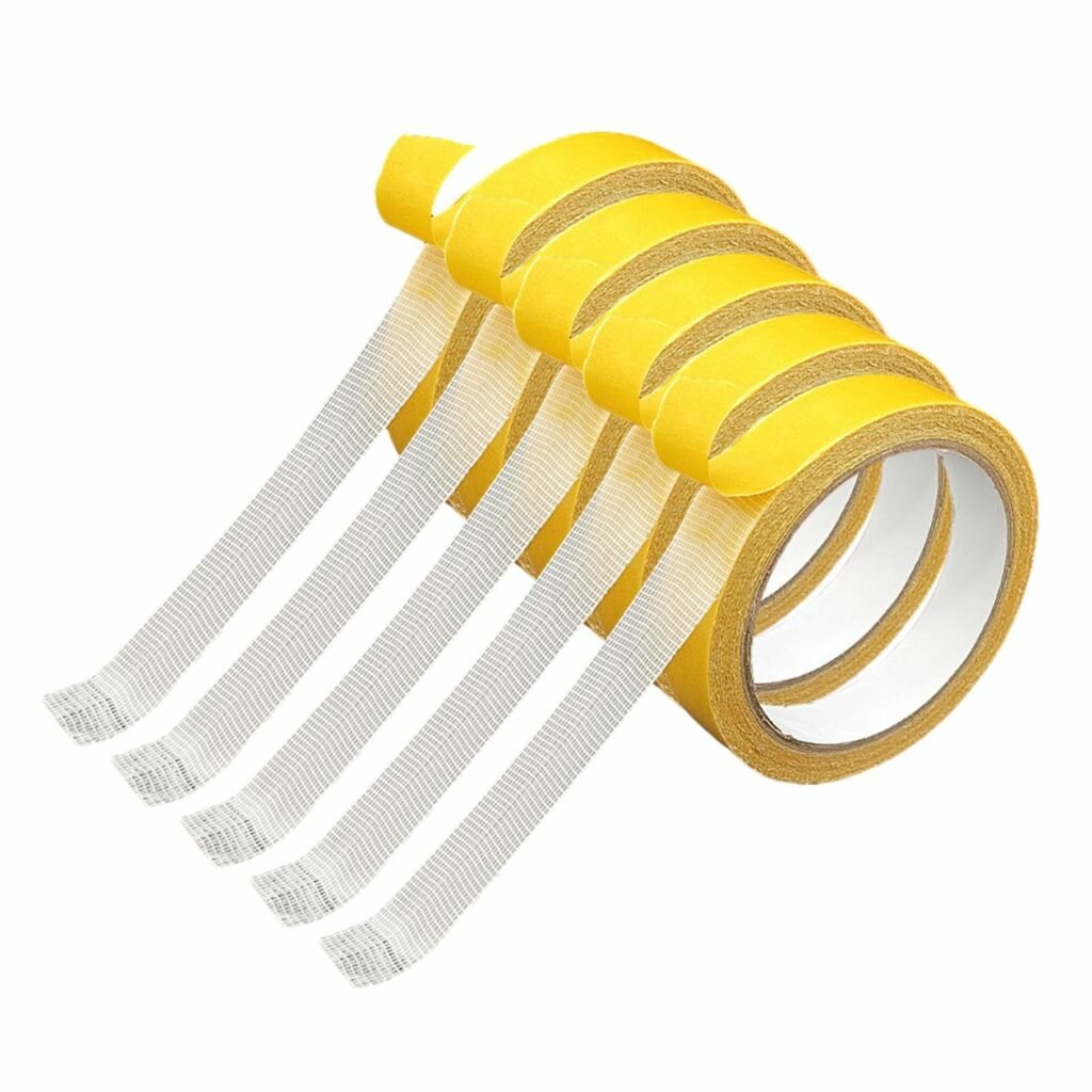 Клейкая лента канцелярская