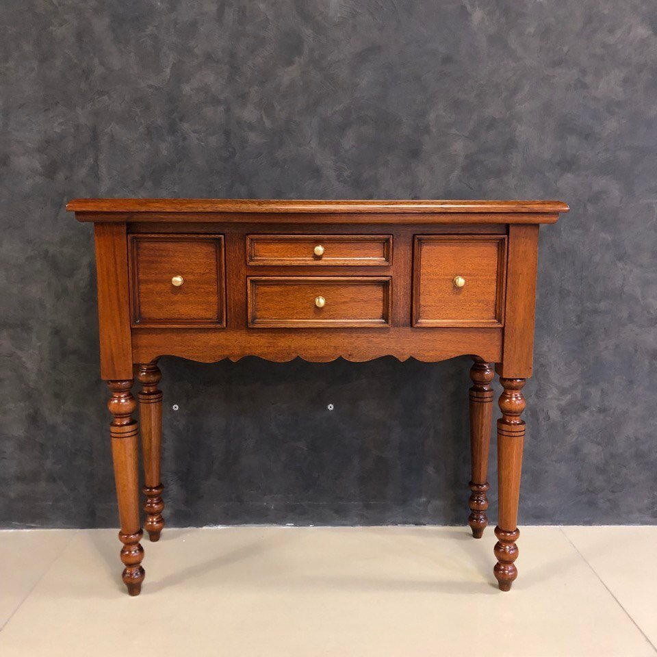 Консольный стол с ящиками DOMKORLEONE из красного дерева (mahogany wood), цвет орех NAA (светло-коричневый)