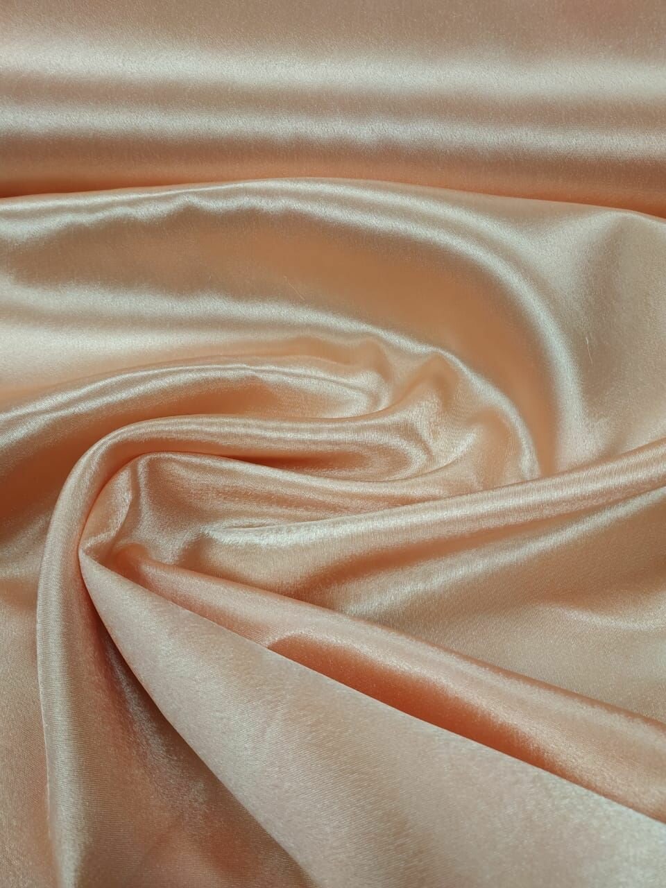 Ткань для шитья, Креп-сатин абрикос, отрез 2 м, ширина 150 см