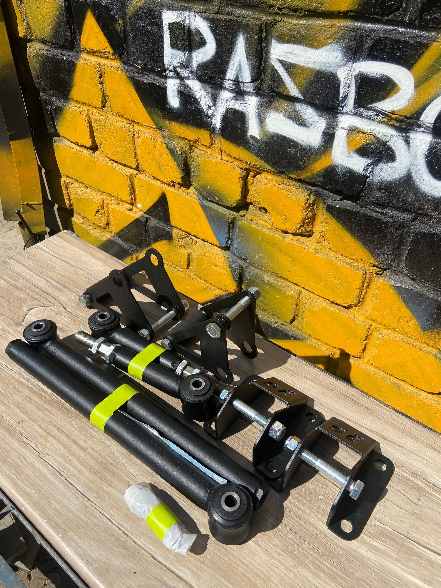 Комплект трекшен баров для автомобилей Волга