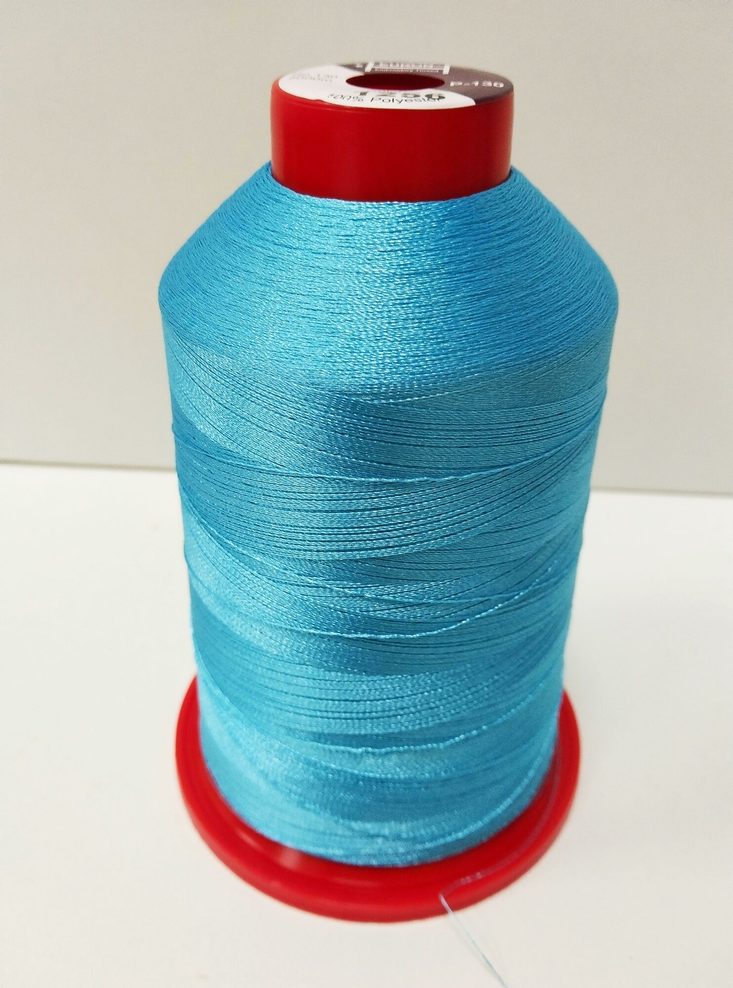 Нитки вышивальные Euron Р-130 №130 5000м, полиэстер, Цвет-1256 голубой