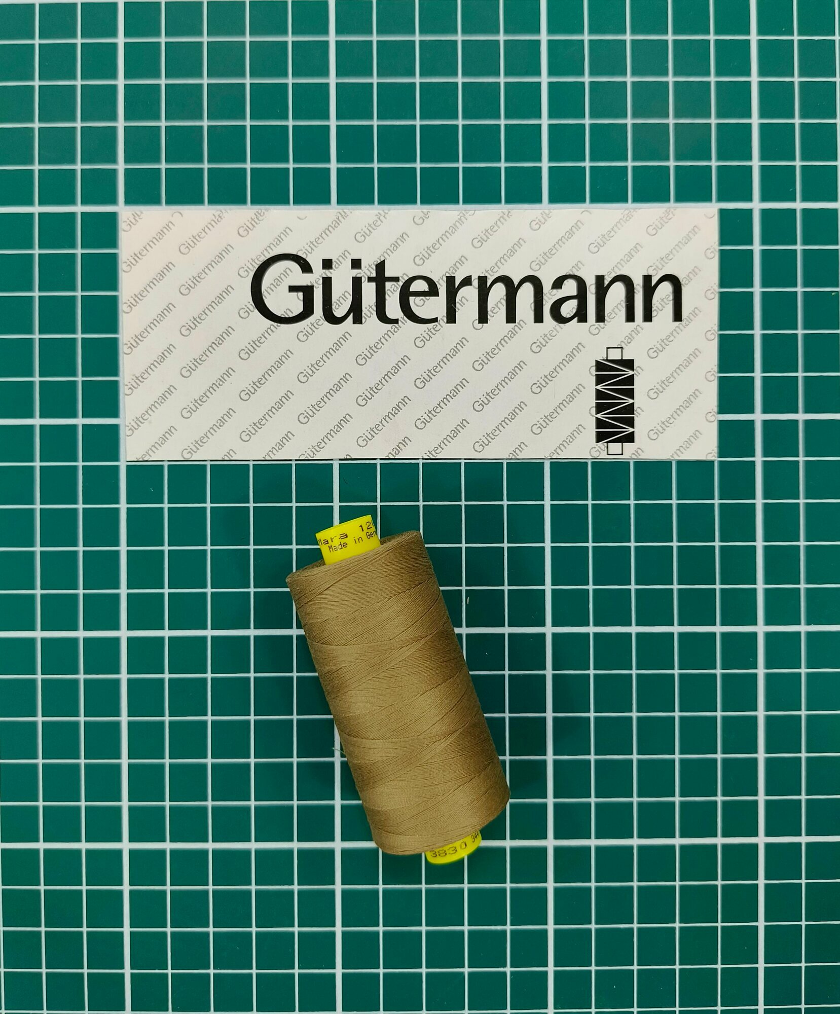 Gutermann Mara 120; col: 3830 (1000 м) Нитки для шитья