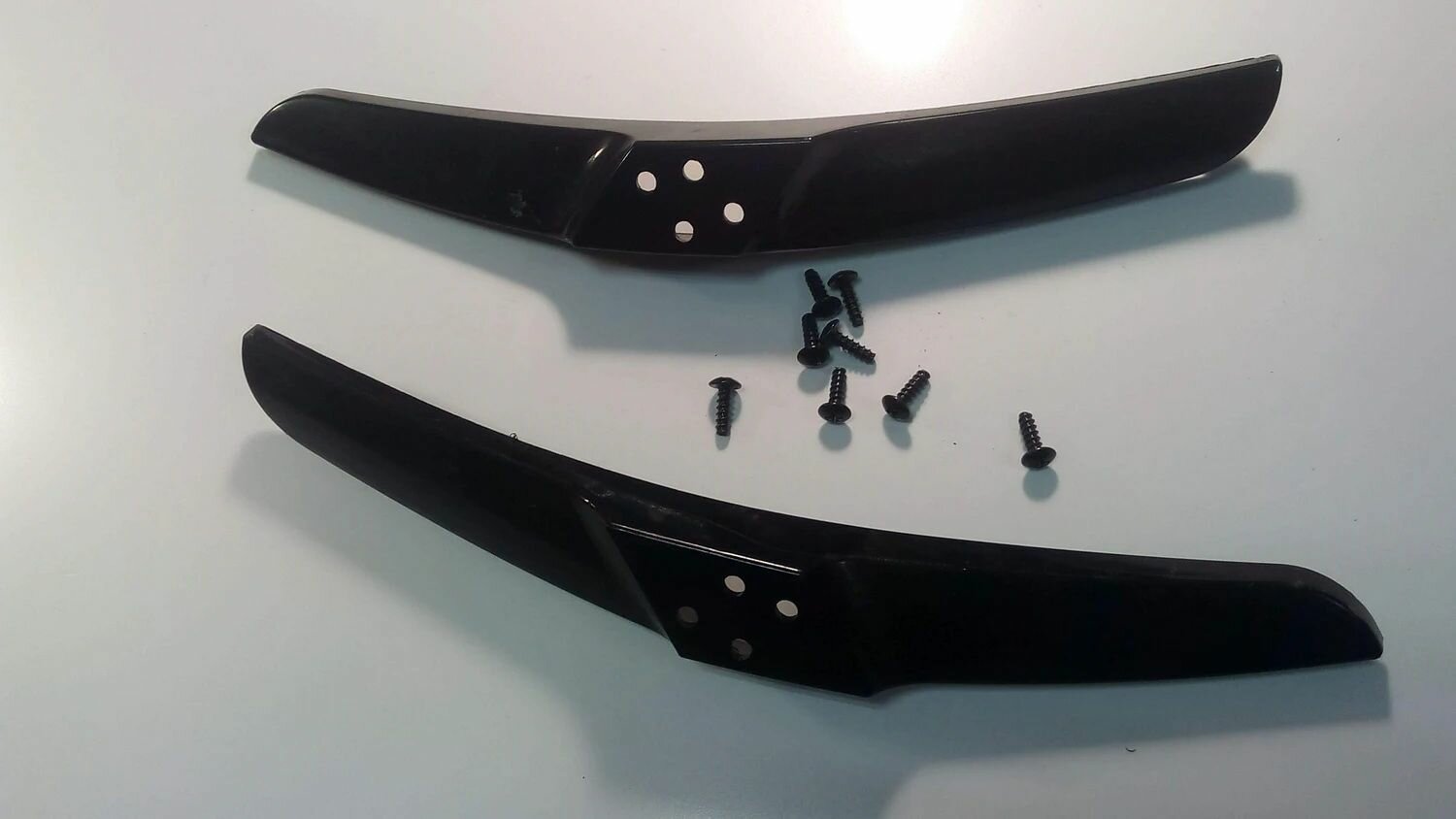 2 Пластиковые ножки с болтами крепления для 28Lea20T2Sm Lcd Телевизор Erisson Подставка арт. 9346