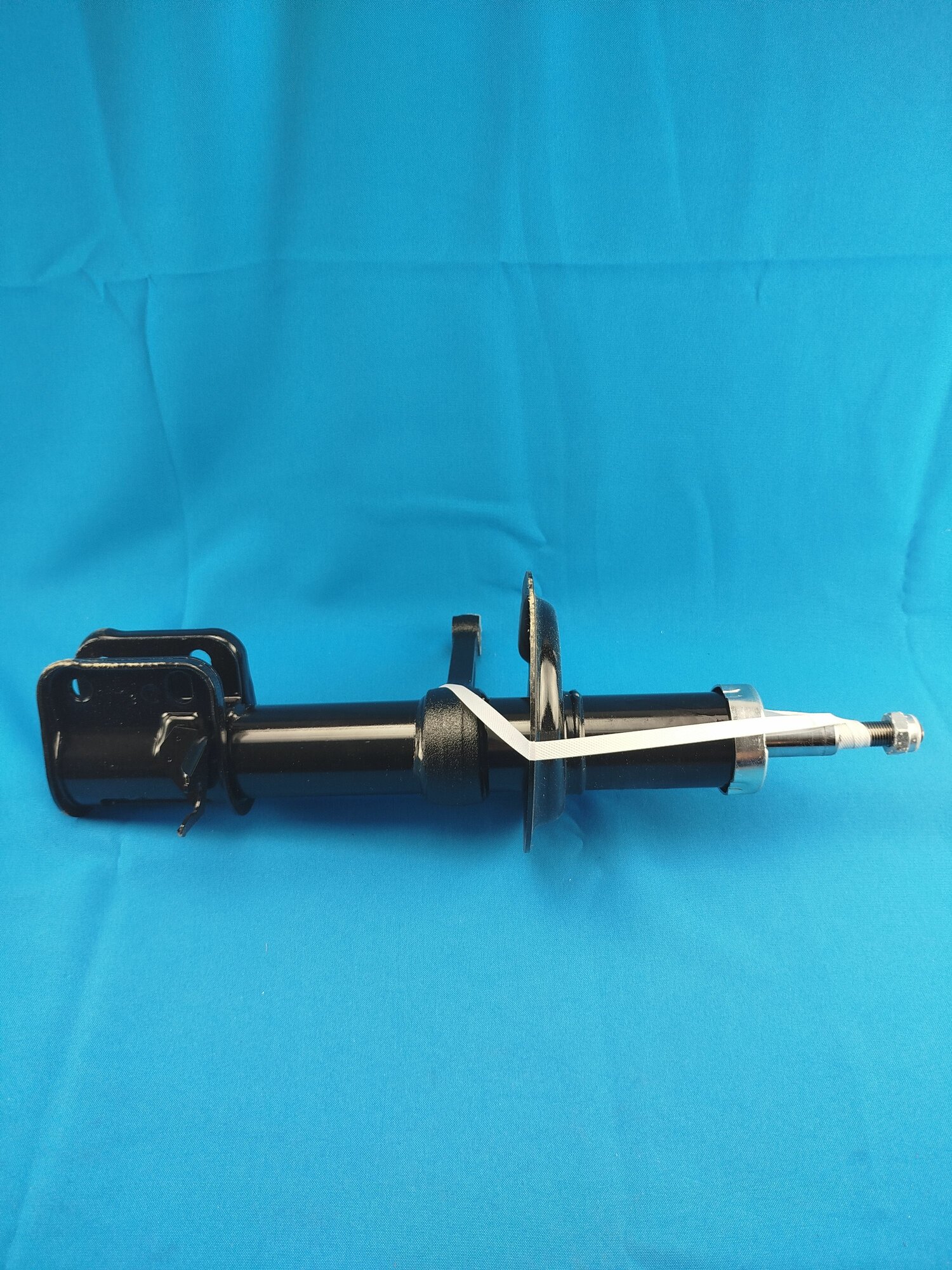 Стойка передняя правая "СААЗ" для автомобилей ВАЗ 2108-099, 13-15 газовая (2108-2905402-30)