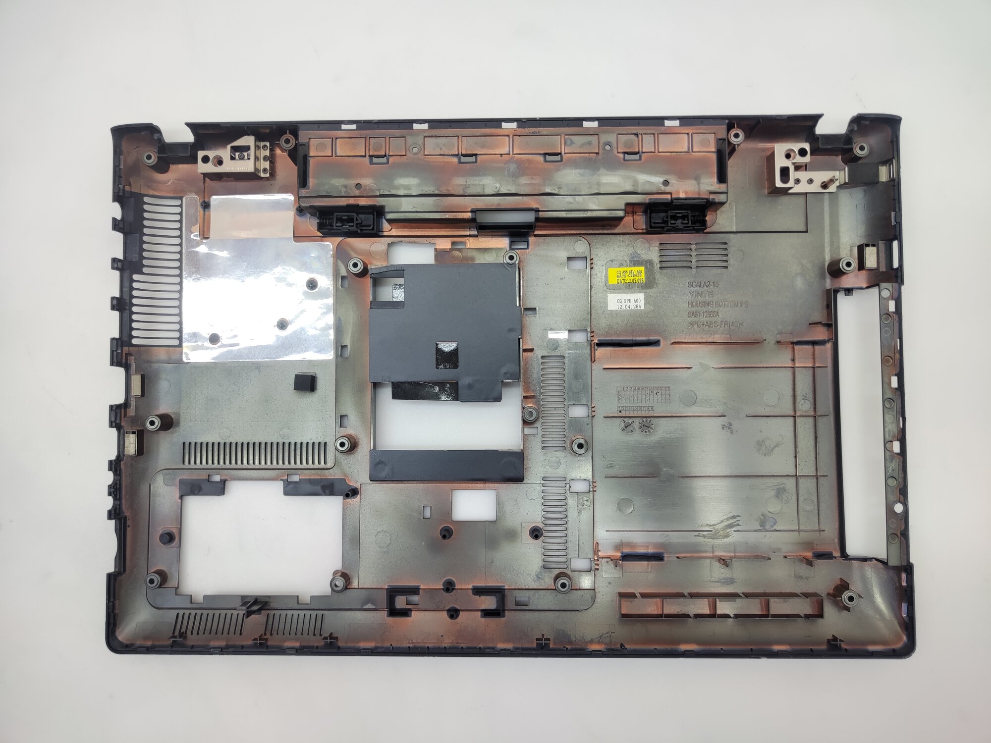 Поддон Samsung NP-RV515