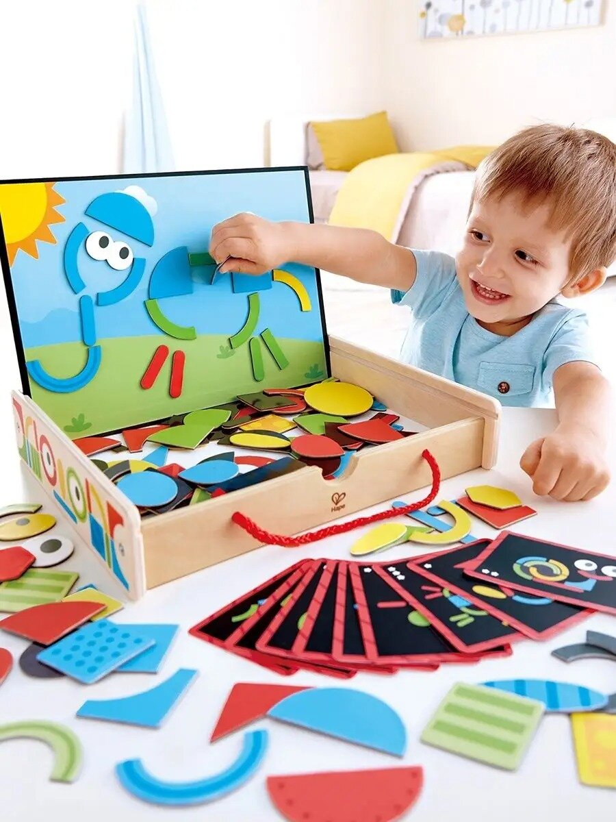 Магнитный конструктор в коробке Hape "Веселый художник", 91 элемент E1631_HP