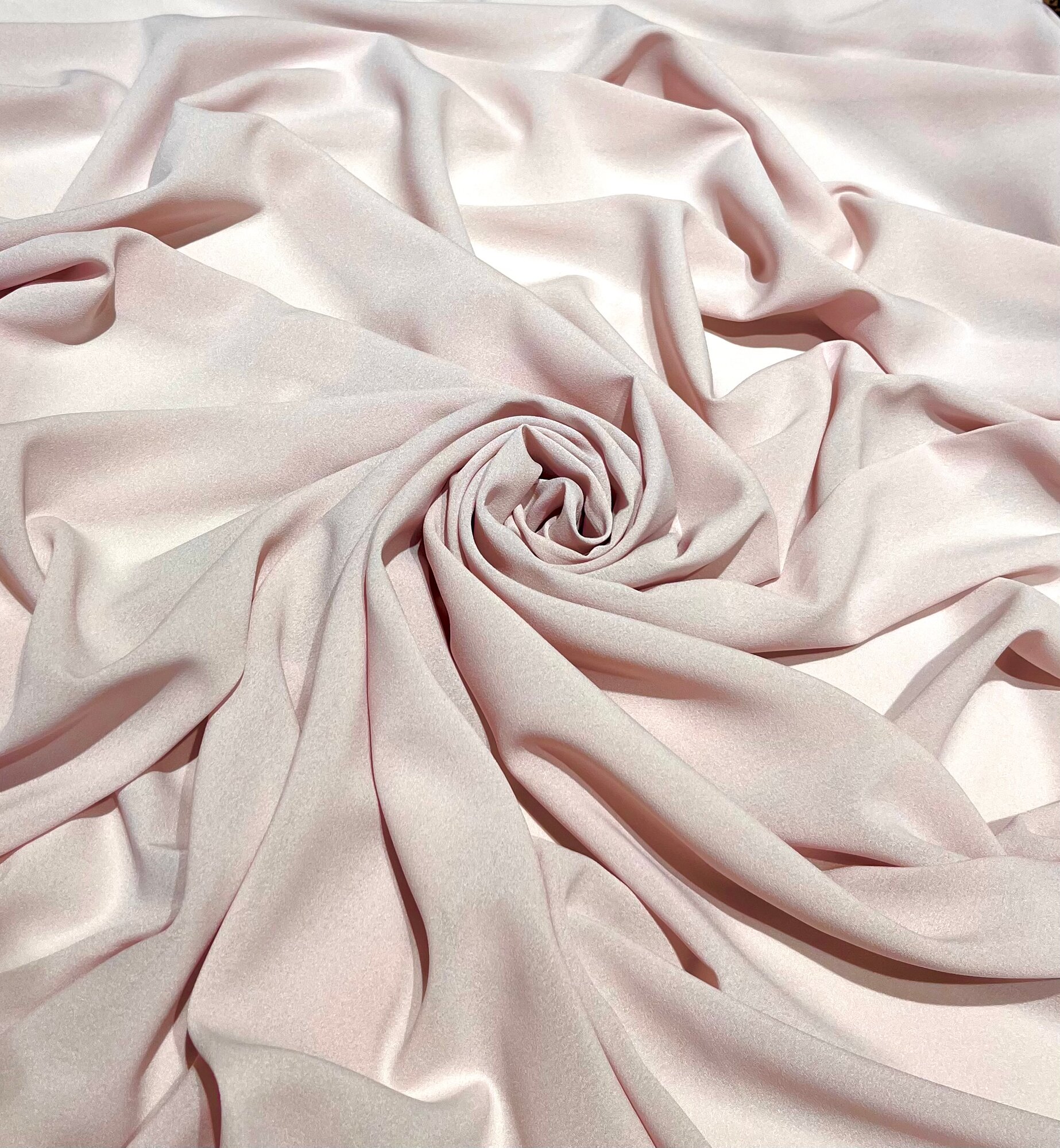 Ткань плательная - креп, пыльно-розовый оттенок, плотность 140 гр, ширина 150 см, любой метраж кратный 1м