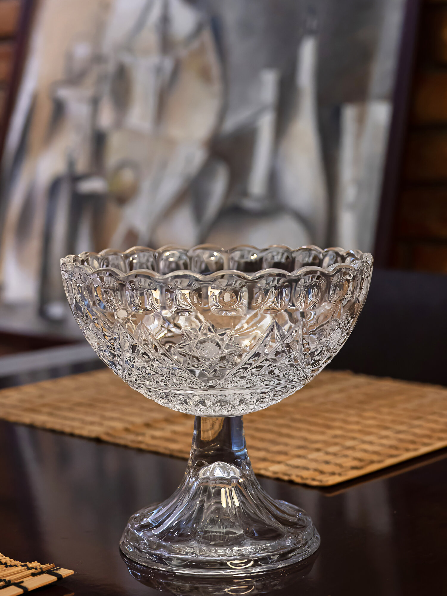 Ваза хрустальная на ножке для сервировки стола Неман 10372/2 600/265