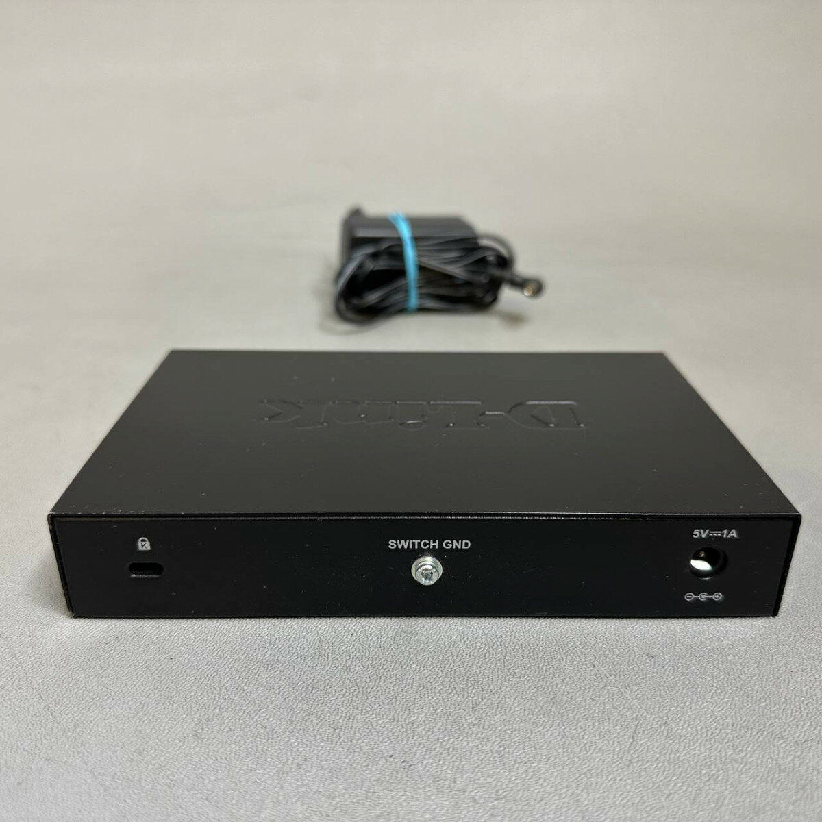 Коммутатор D-Link DGS-1008D — фото 1