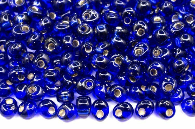 Бисер японский MIYUKI Magatama 4мм #0020 кобальт, серебряная линия внутри, 10 грамм