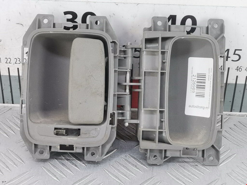 Ручка закрывания двери внутренняя задняя правая Mercedes Sprinter 2 (W906) A9067600061 арт. 2126989