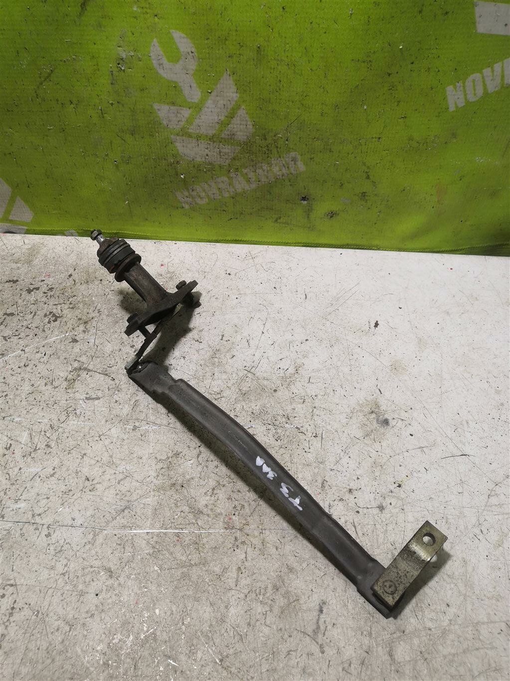 Трапеция стеклоочистителей VW Golf 2 Jetta 2 83-92