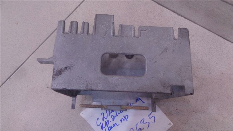 Корпус блока предохранителей подкапотного от Mercedes-Benz C-Сlass W202 1993-2000