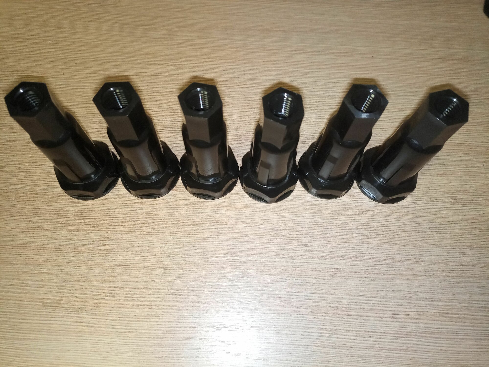 Ножки 25 мм для поддона душевой кабины или ванны, под шпильку резьбовую М12