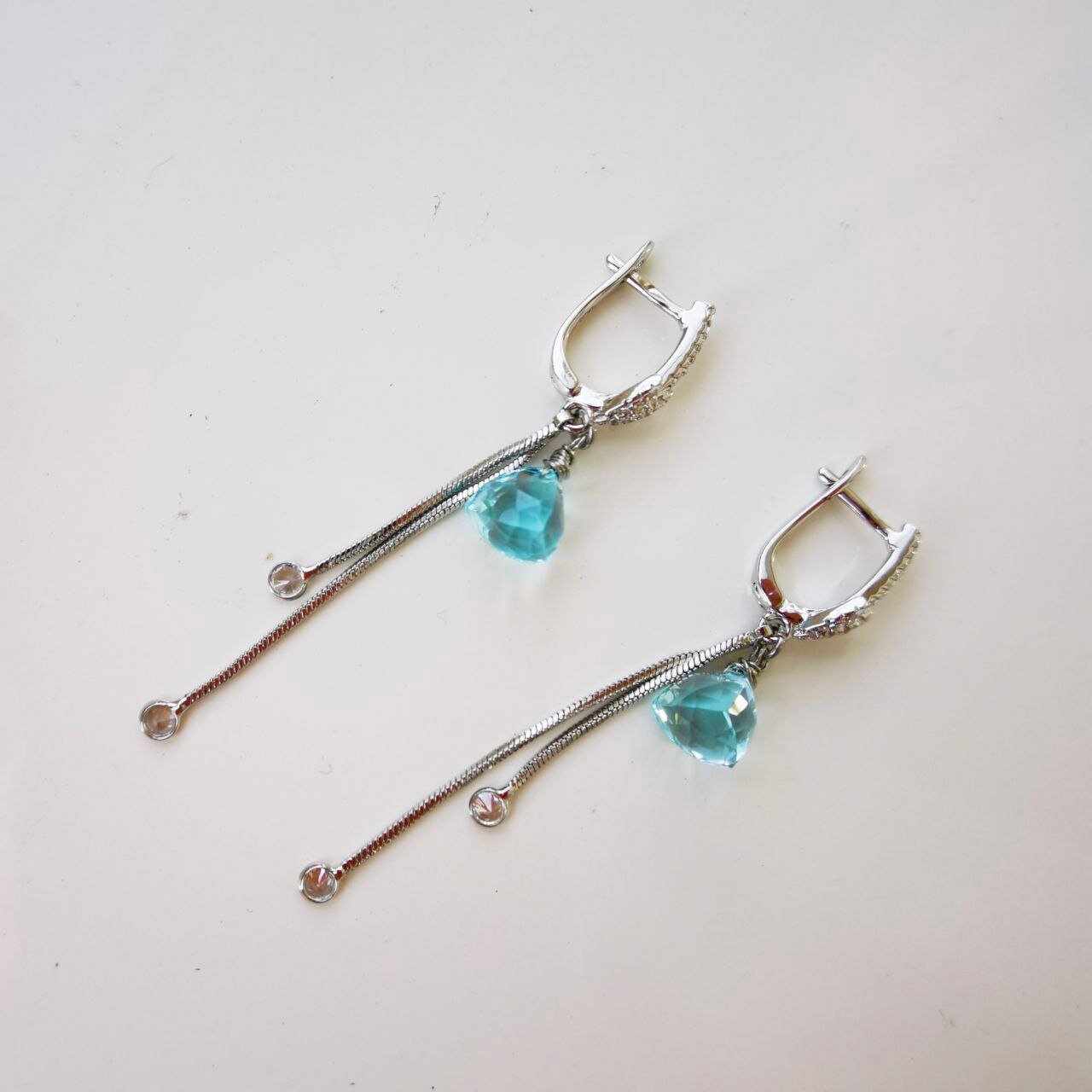 Серьги с подвесками, топаз