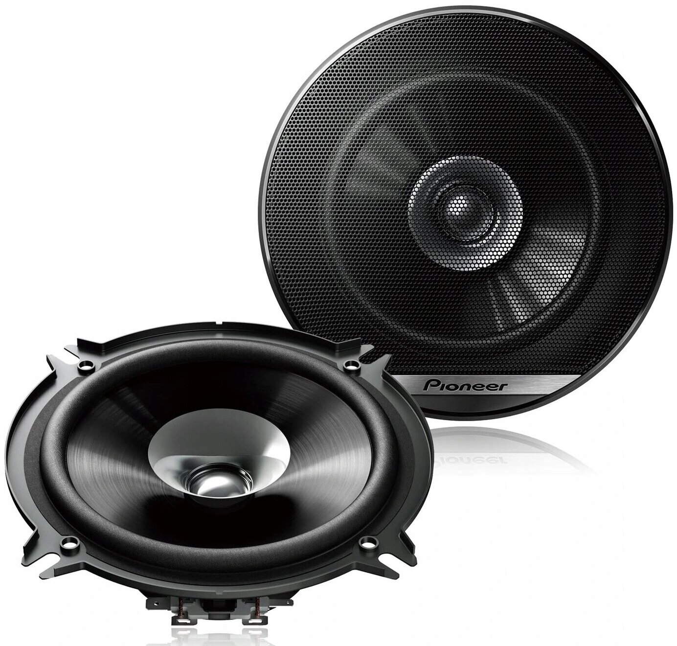 Колонки автомобильные Pioneer TS-G1310F 230Вт 89дБ 4Ом 13см (5дюйм) (ком:2кол.) коаксиальные однополосные. В комплекте только колонки и решетки декоративные, кабелей нет.