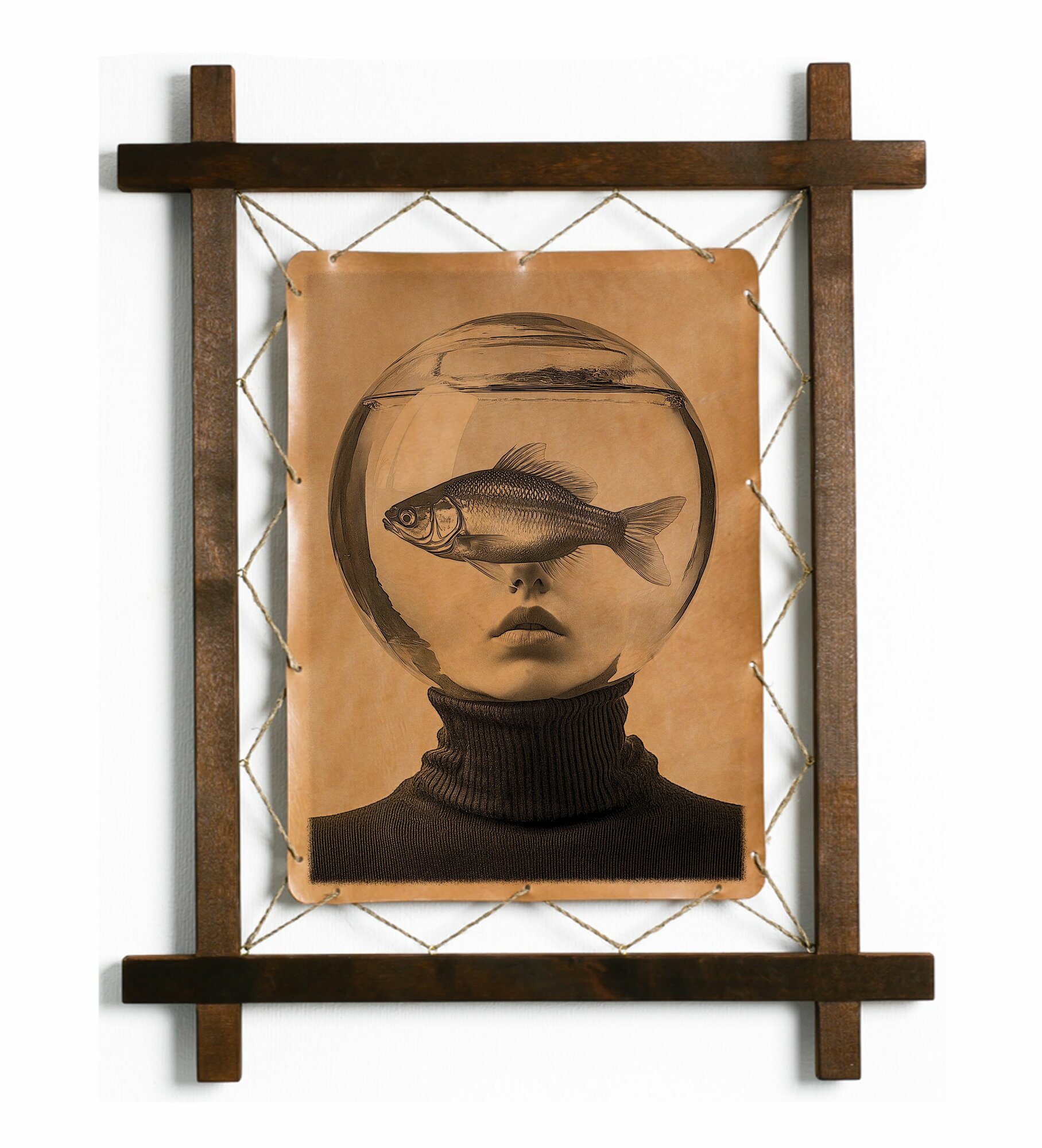 Картина интерьерная из кожи "Девушка с аквариумом на голове", BoomGift