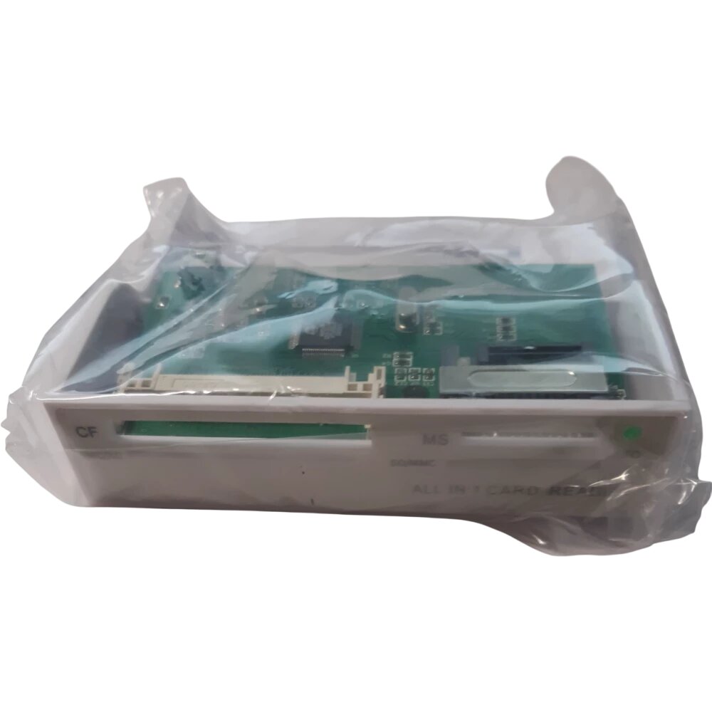 Кардридер AeroCool AT002 White