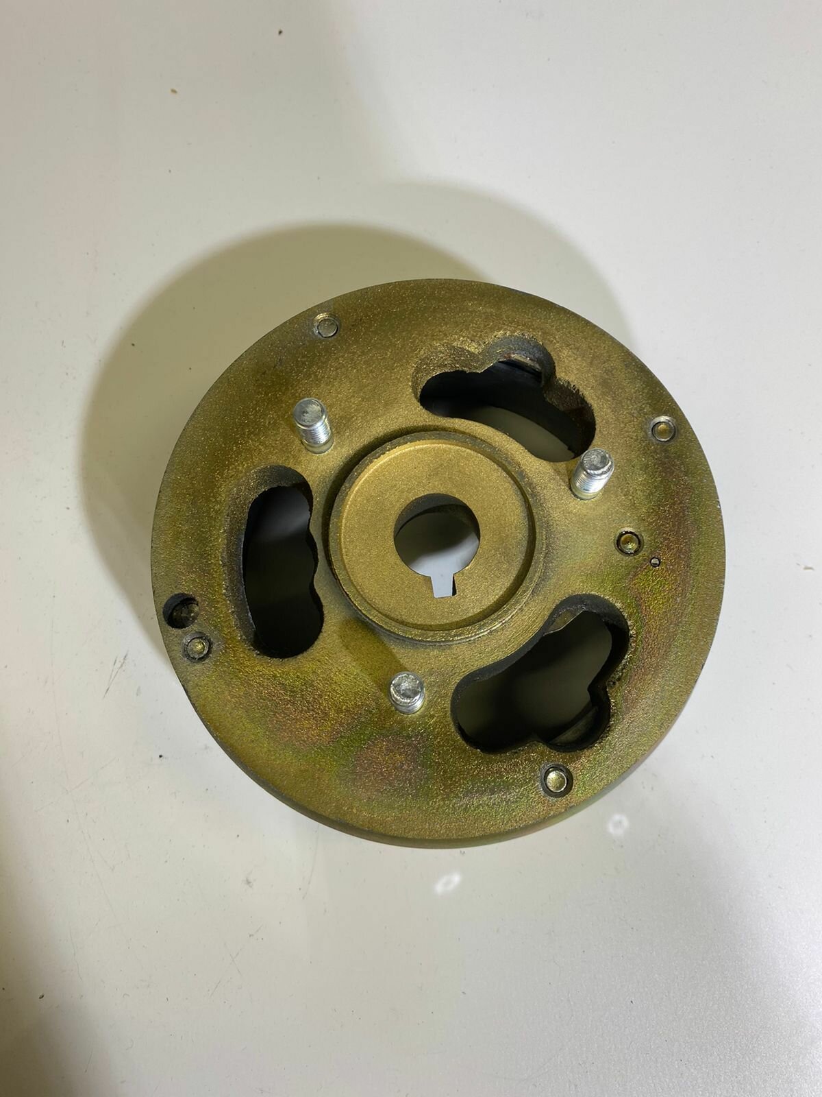 Маховик 110800470 ротор генератора для снегохода Буран Русская механика