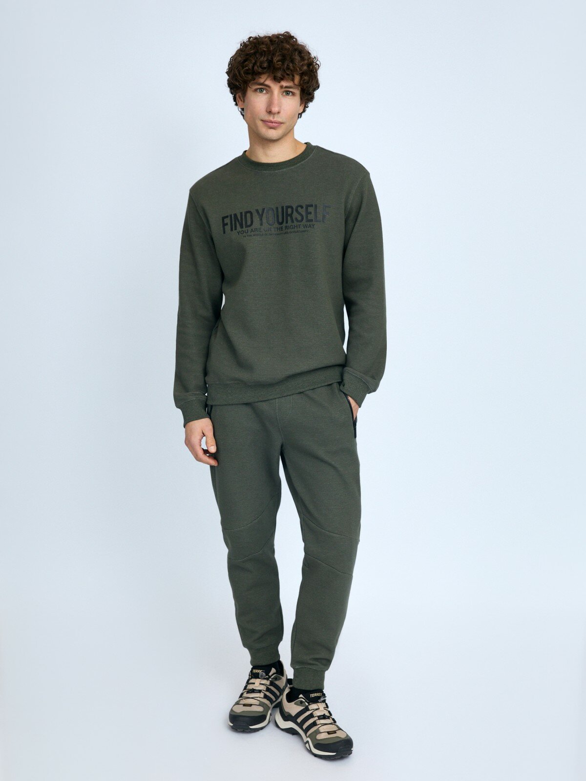 Брюки джоггеры