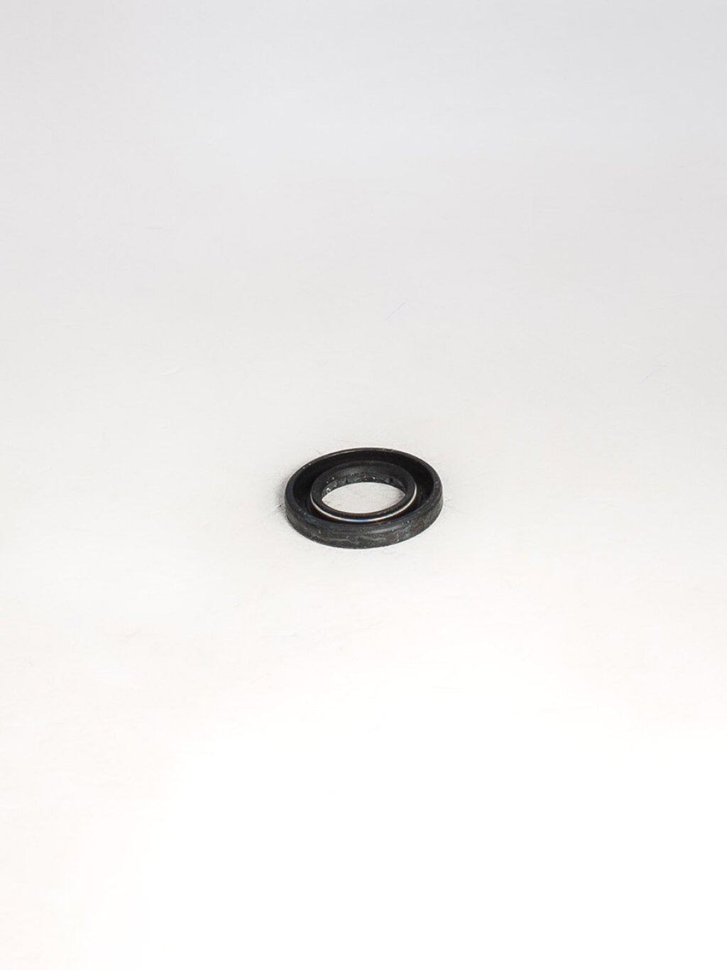 Сальник первичного вала КПП Daewoo 94580209