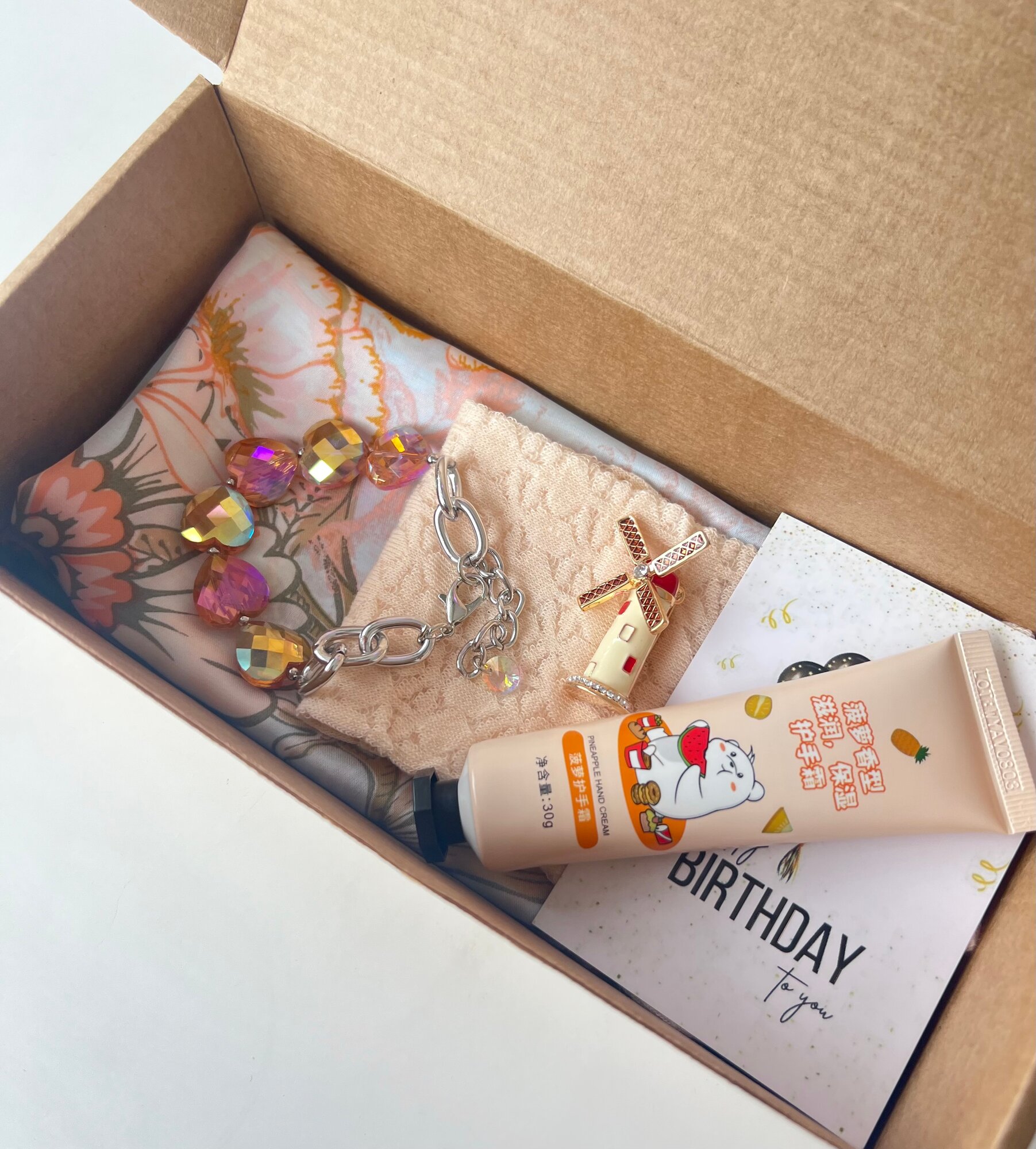 Подарочный бокс (набор) для девушки (девочки) на день рождения или любой праздник